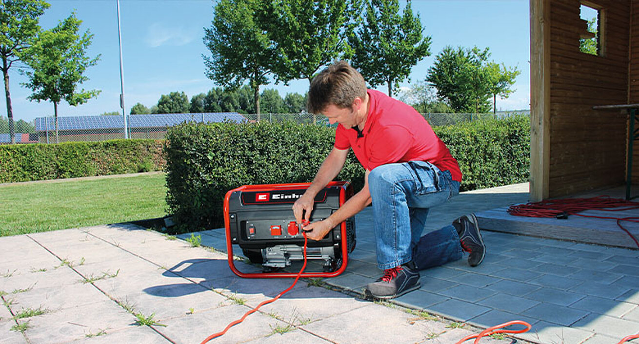 Efficient power generators for garden, camping and construction
