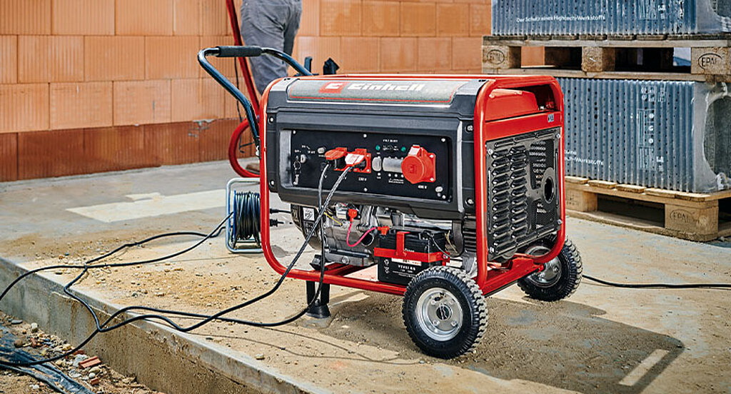 Efficient power generators for garden, camping and construction