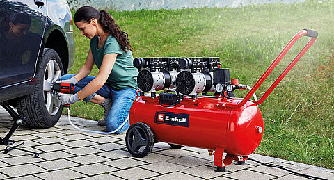 Mobile use: Car air compressors